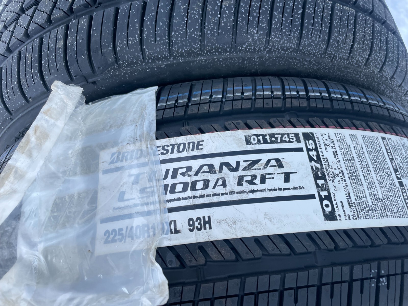 Bridgestone Turanza LS100 A Run Flat 225/40R19 Tire | eBay