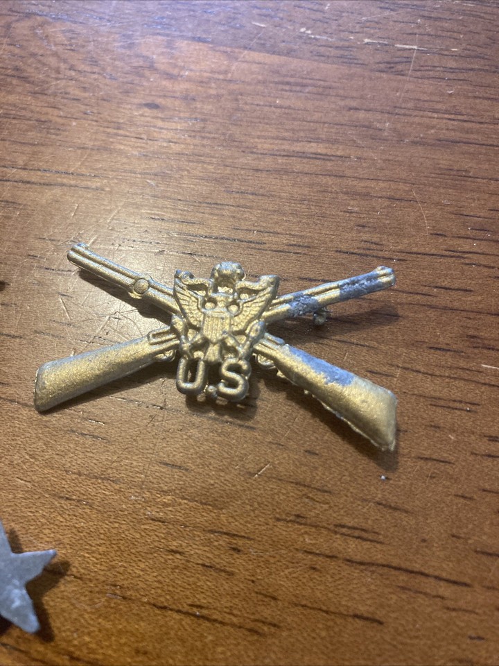 Vintage US Army Pins Rifles 5 Star General Pins Costume Kids Toys 1950s ...