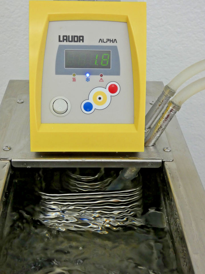 Lauda Alpha RA8 Refrigerated Circulating Chiller, -25C to 100C, 120V | eBay