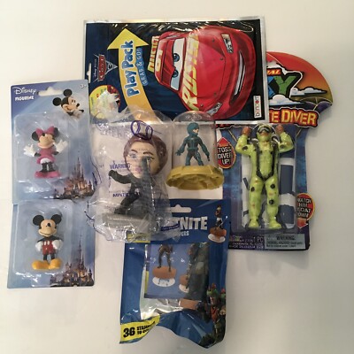 Parachute Diver Mickey And Minnie, Black Widow FORTNITE Cars Play Pack ...