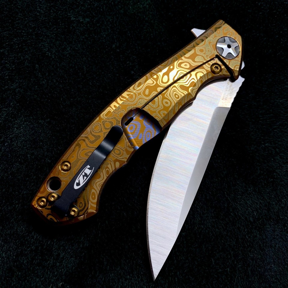 Zero Tolerance ZT 0452CF Plain Edge Folder BWL bronze Flomascus Ano ...