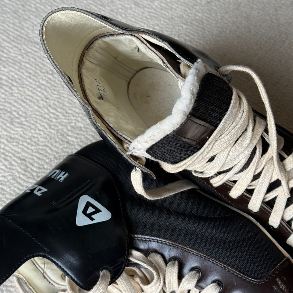 Vintage Excellent Condition Daoust Ice Hockey Skates with Black ...