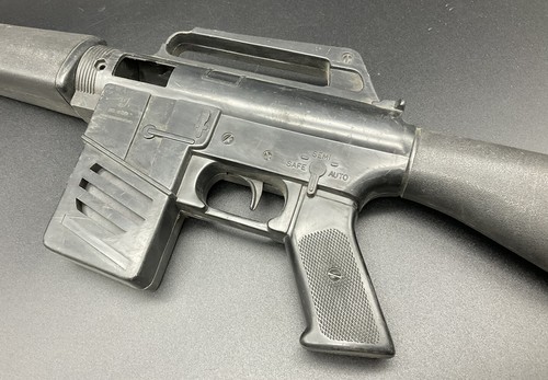 Vintage 1960's Plastics M16 Toy Machine Gun Burst Rattle Hong Kong #HW ...