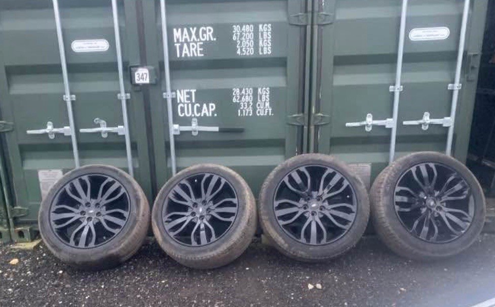 GENUINE SET OF 4 RANGE ROVER SPORT L494 21" ALLOY WHEELS MINT CONDITION ...