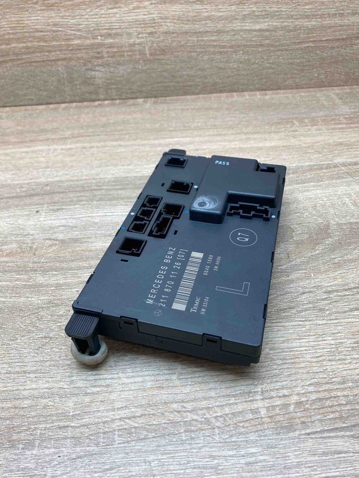 2118701126 0040159 Temic Mercedes Benz W211 Left Module Door ECU ...
