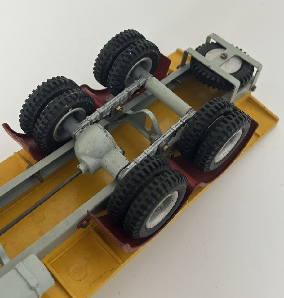 Shackleton Foden FG-6 Wheel Flatbed Yellow Red Clockwork Model Original ...