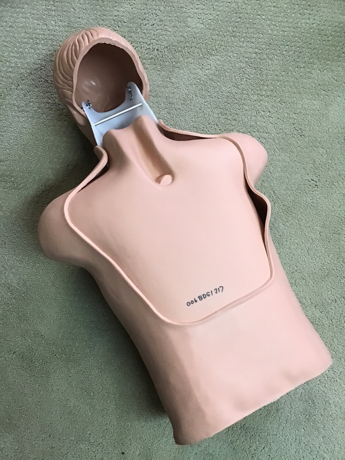 Simulaids Adult CPR Manikin Training Simulator Light Removable Skin ...