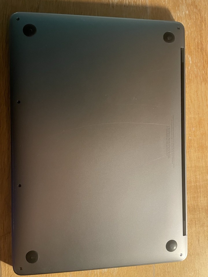 Mackbook Pro 2017 | eBay UK