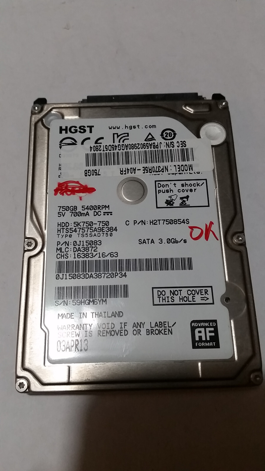 Disque dur SATA 2,5" portable Hitachi 750 Go 5K750-750 HTS547575A9E384 ...