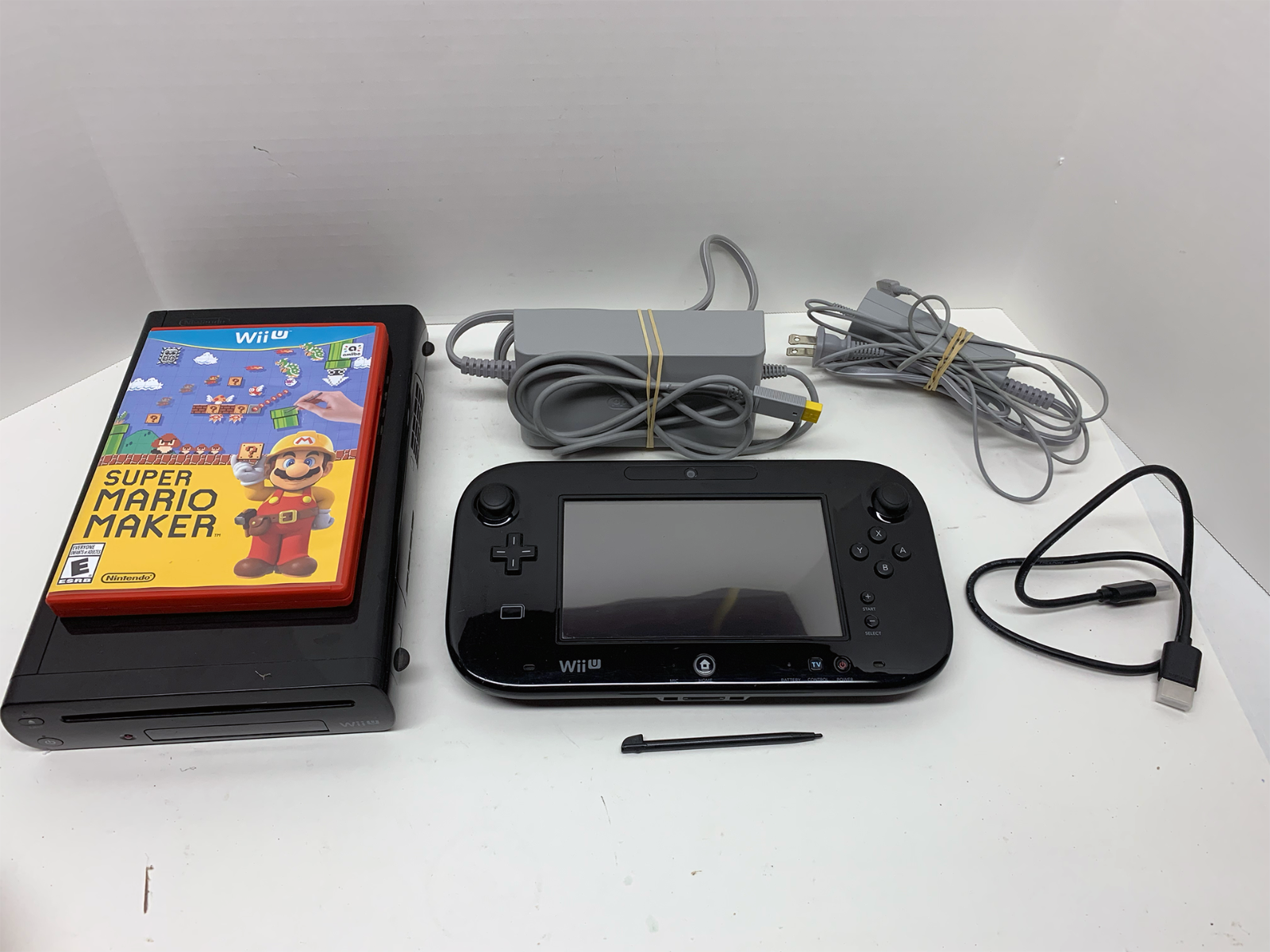Nintendo Wii U 32GB Console Black w/ Gamepad, Super Mario Maker ...