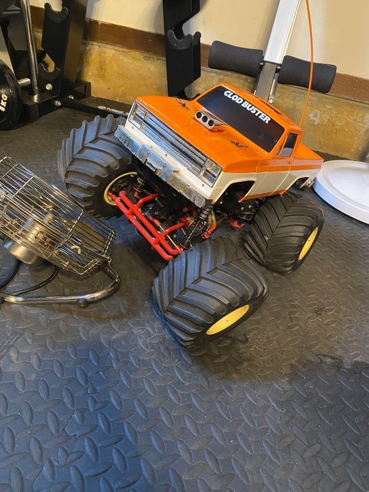 TAMIYA Clod Buster RC Monster Truck Radio Control Car JUNK | eBay