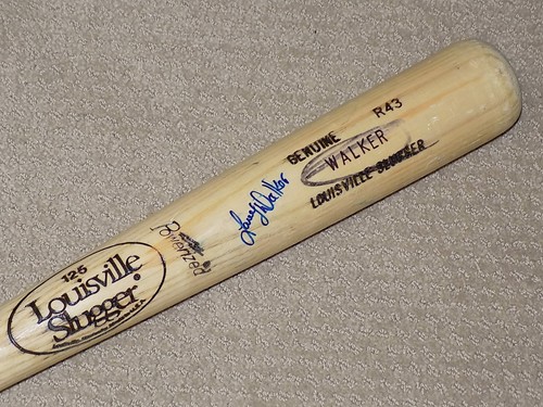 Larry Walker H&B Game Used Signed Bat Montreal Expos Rockies HOF | eBay