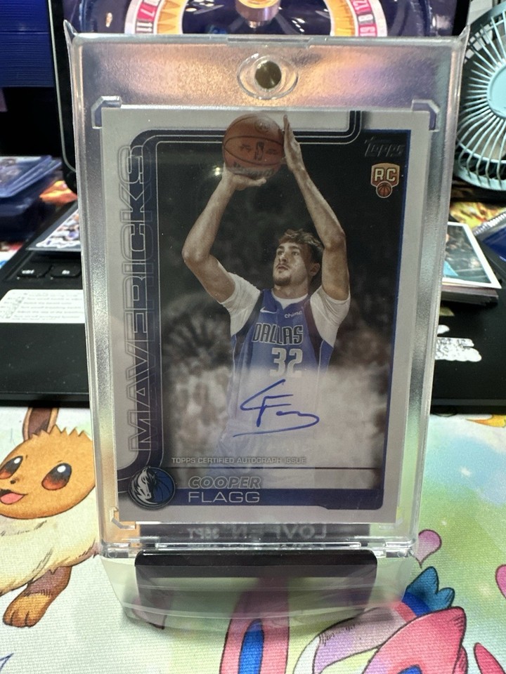 Cooper Flagg - 2025 Topps Basketball - On Card Auto! RC - Dallas ...