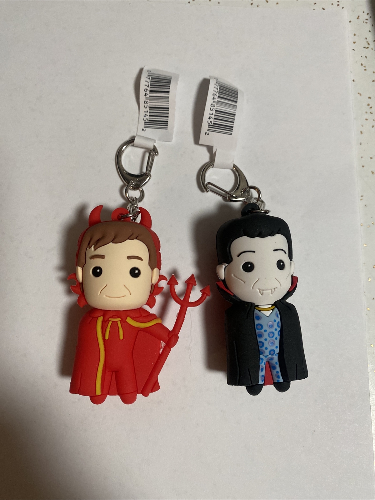 Disney Hocus Pocus Blind Pack Series 2 Figural Clip The Devil & Dave ...