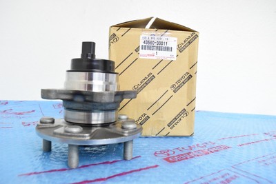 GENUINE LEXUS FRONT AXLE HUB SUB-ASSY 43560-30010 43560-30011 OEM | eBay