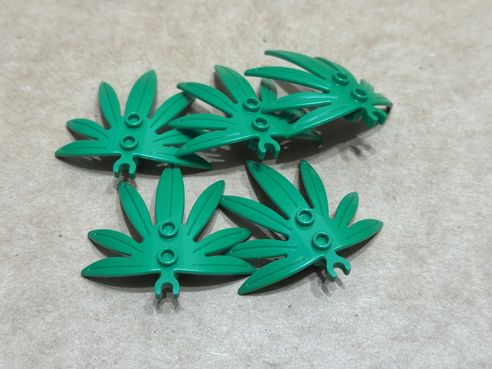 LEGO Parts - Green Plant Leaves 6 x 5 Swordleaf - No 10884 - QTY 5 | eBay