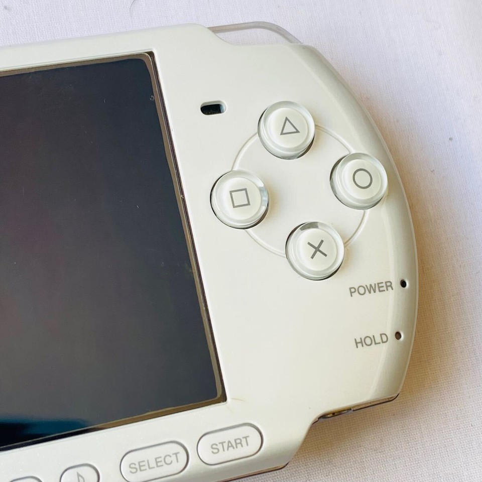 SONY PSP PlayStation Portable Pearl White PSP-3000 PSP3000 console only ...