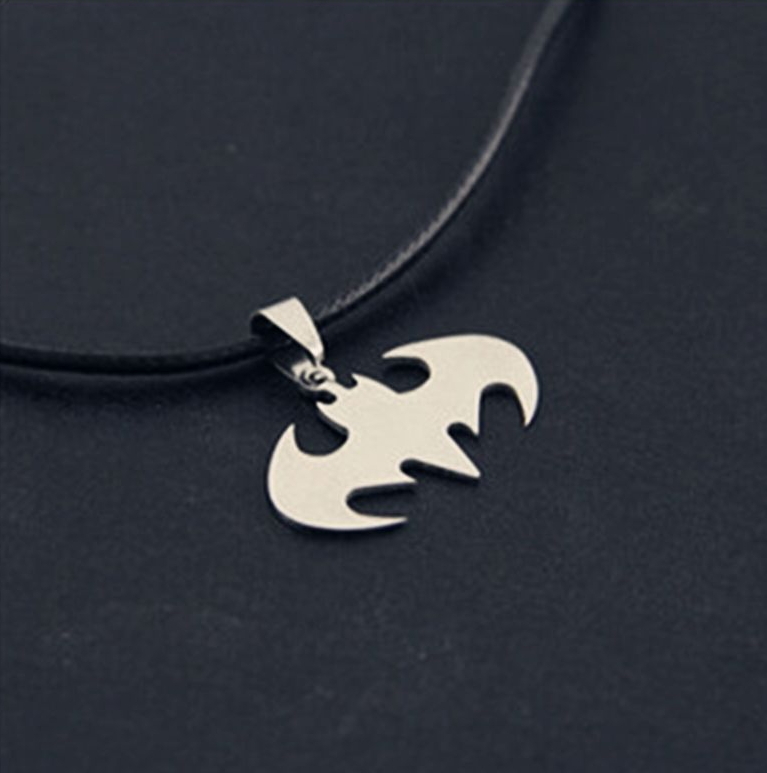 2 Batman Fashion Women Men Bat Pendant Necklace Chain Silver Stainless ...