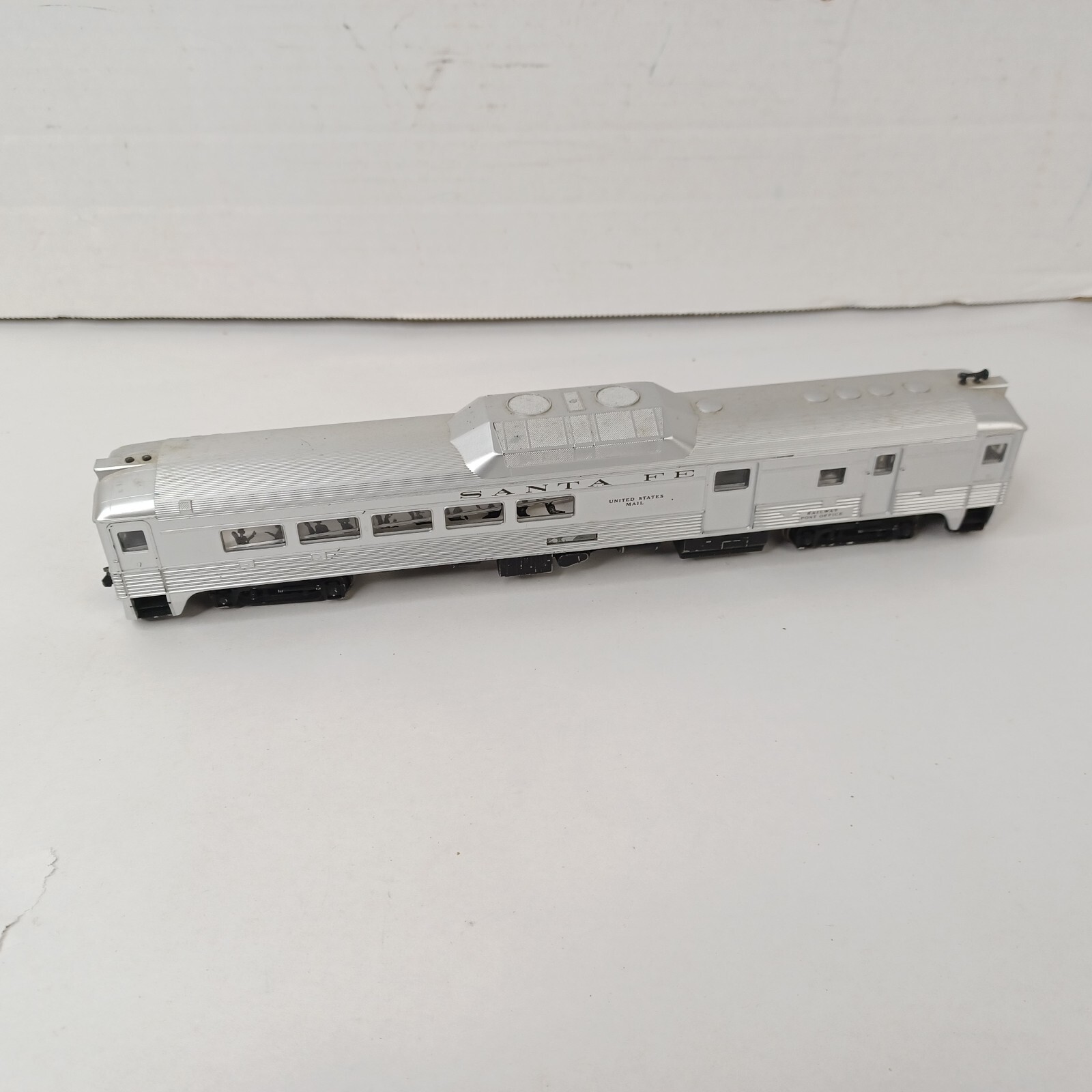 HO Scale Athearn Passenger Vista Dome Car Train Santa Fe USPS Post ...