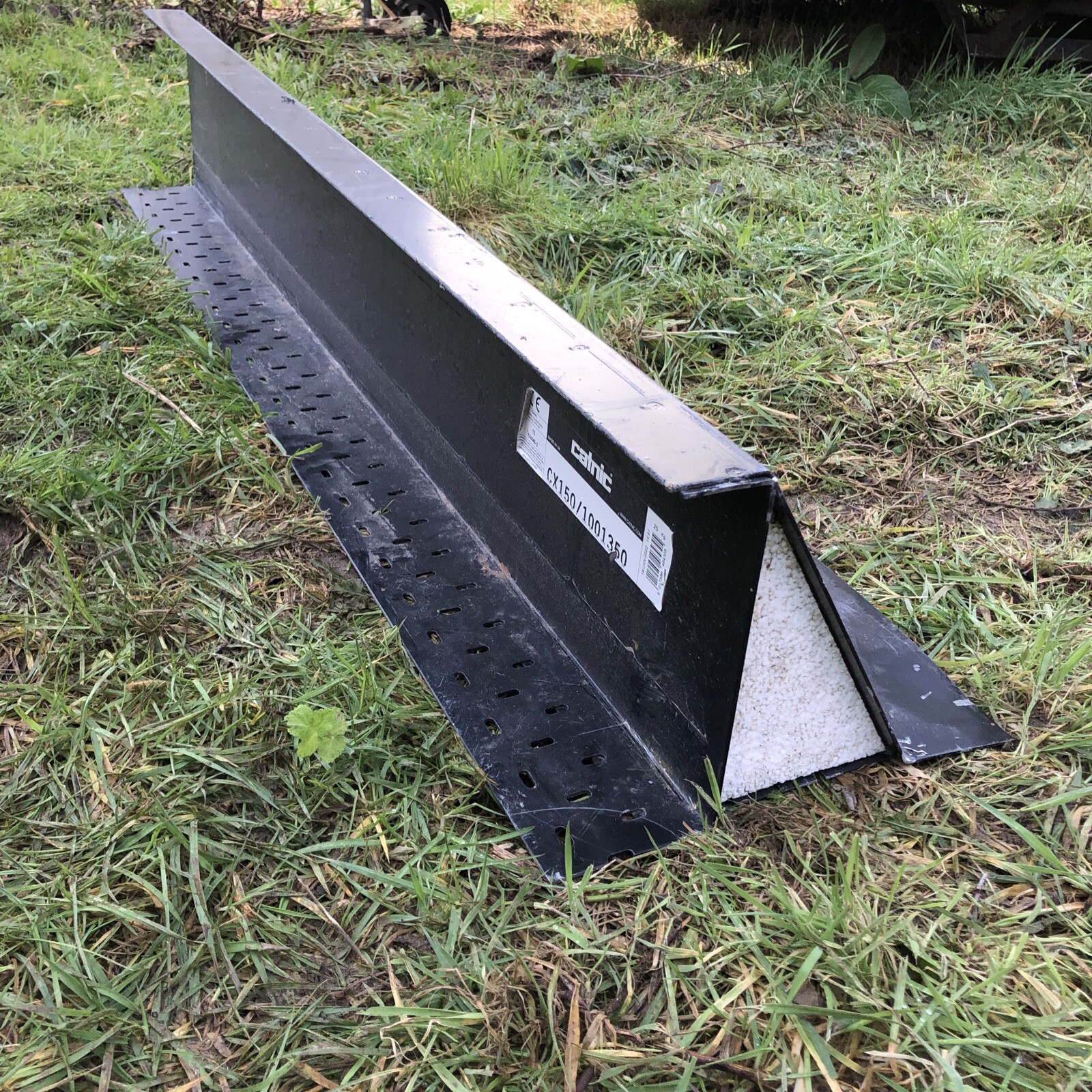 Catnic Cavity Lintels Sizes CX Cavity Sizes 150mm - 165mm Length 1350mm ...