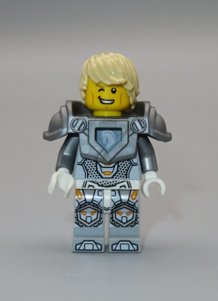 LEGO Lance Limited Edition silver armor Nexo Knights minifigures 271601 ...