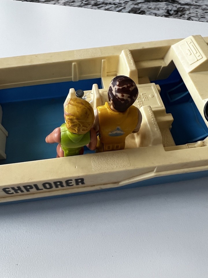Vintage 1976 Fisher Price Adventure Sea Explorer Boat w/ Man & Woman ...
