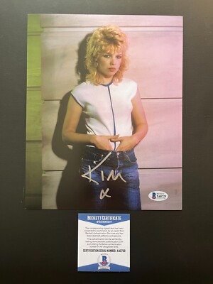 Kim Wilde Hot! autographed signed sexy pop rock 80's 8x10 photo Beckett ...