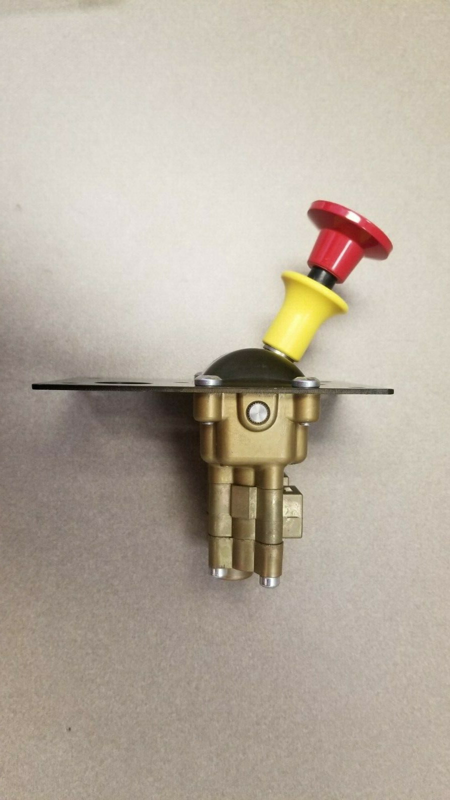 118374 / WM782-100 - Two Position Four-Way Control Valve, WILLIAMS ...