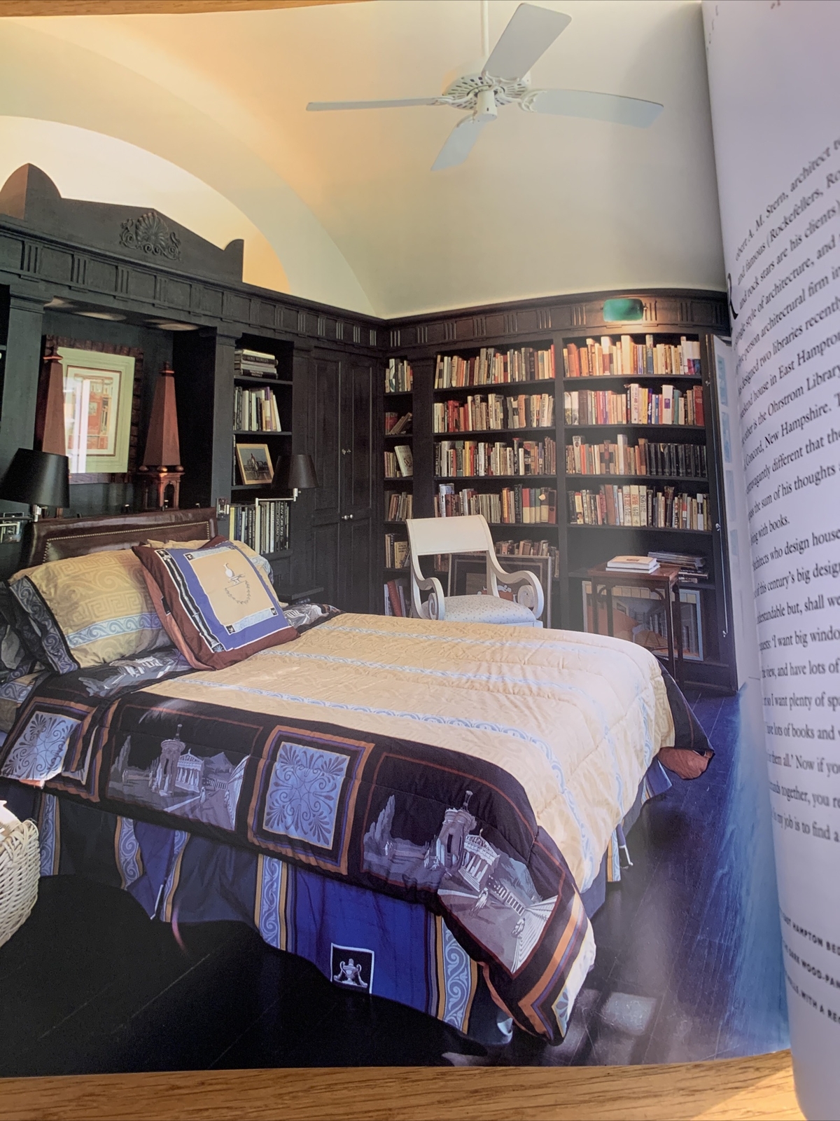 At Home with Books Estelle Ellis, Caroline Seebohm, Christopher Simon ...