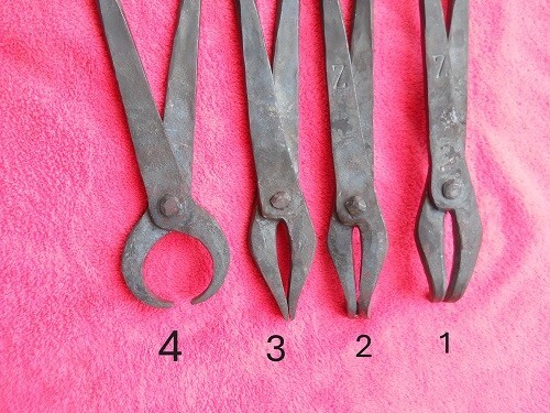 Set pf 4 Heavy Duty Blacksmith tongs / Forging tongs for hot metal work ...