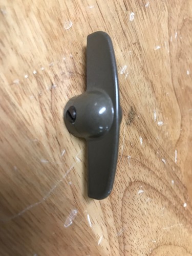 UNIVERSAL JALOUSIE WINDOW CRANK HANDLE MADE IN U.S.A LIGHT BROWN | eBay