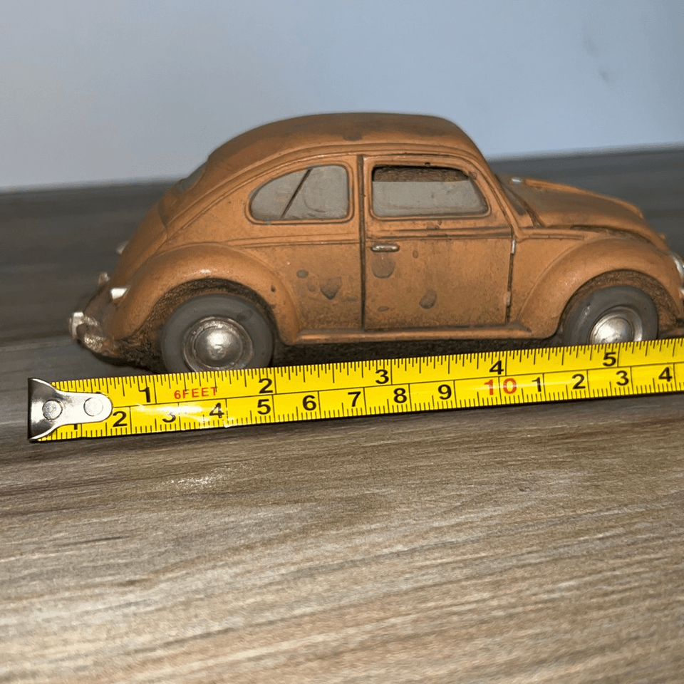 1999 Keypoint paperweight wrecked Volkswagen BUG Looks Rusted and ...