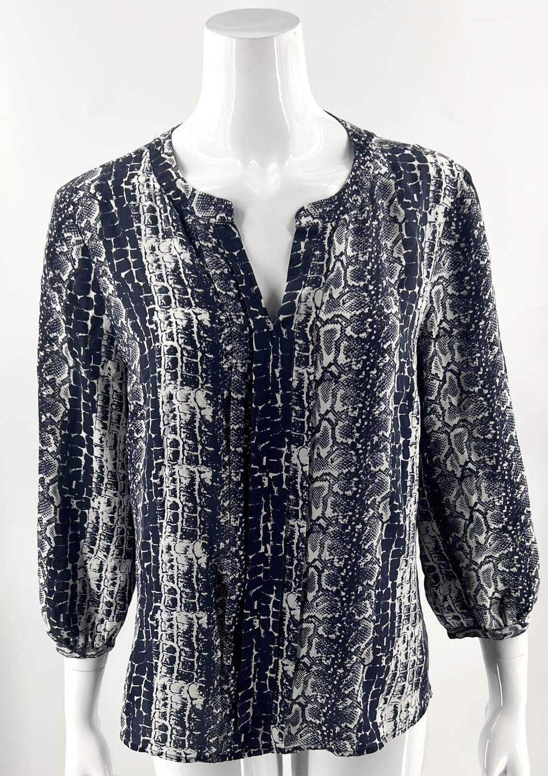 Talbots Silk Top Sz 14 Navy Blue White Snake Animal Print Pintuck ...