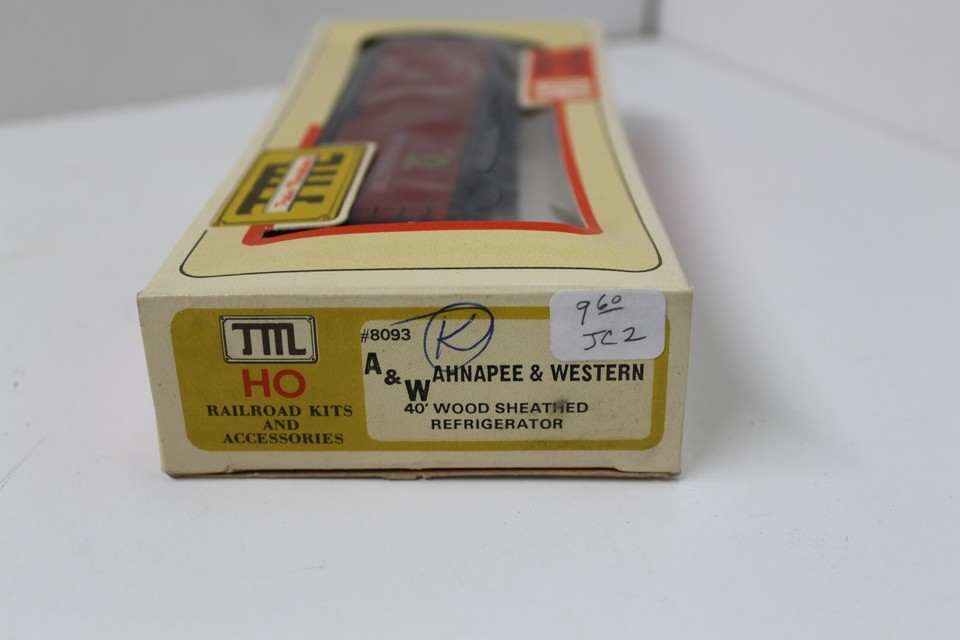 Train Miniature 8093 HO Scale 40' Wood Reefer Kadee Couplers AW 3003 ...