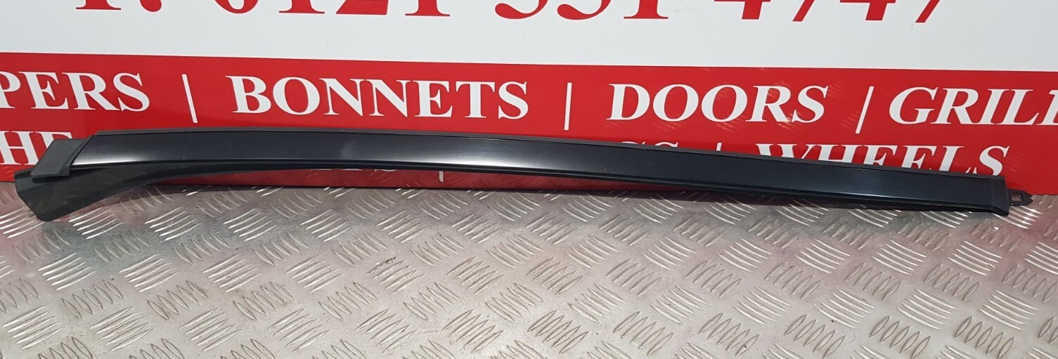 MERCEDES-BENZ GLE W167 Windshield Right Vertical Trim A1676908812 2023 ...