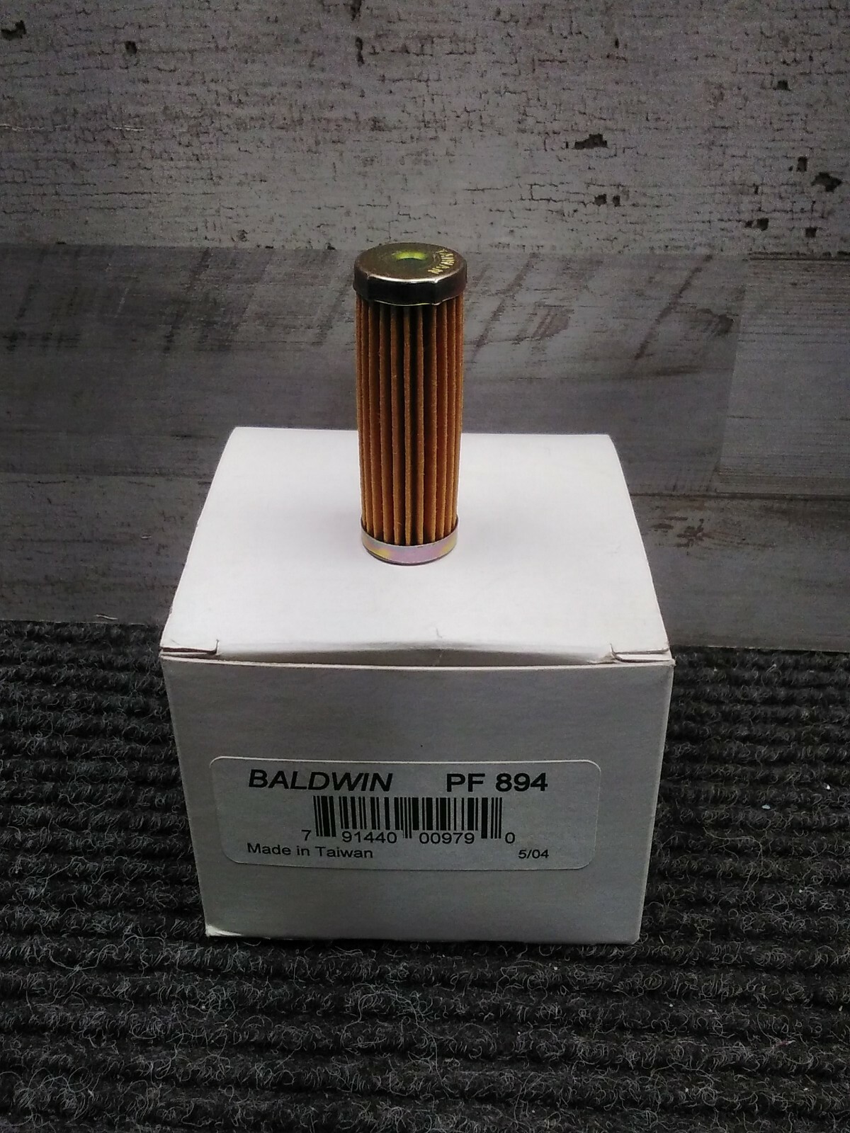 NEW-HOLLAND 84328598 - Fuel filter cross reference