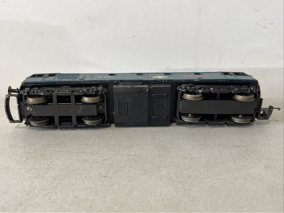 WORKING LIMA HO OO CLASS 33 BR DIESEL BLUE LOCO THE BURMA STAR PAINTED ...