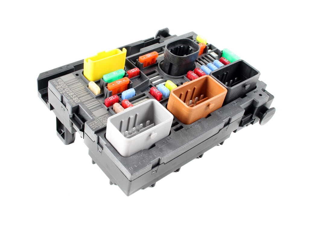BSM Steuergerät Sicherungskasten Citroen C5 III C6 Peugeot 407 5008 ...