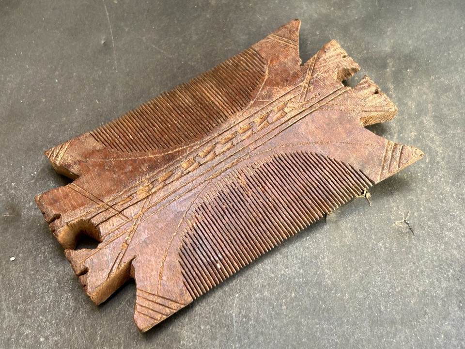 RARE OLD VINTAGE HANDMADE TRIBAL WOODEN UNIQUE SHAPE TRIBAL LADY HAIR ...