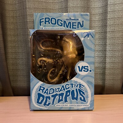 2006 Accoutrements Frogmen vs RadioActive Octopus SciFi Creatures ...