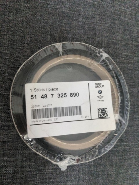 BMW 1 F20 Windscreen Lower Insulation Foam Seal Strip 51487325890 ...