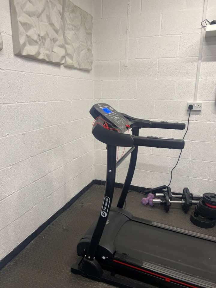 Dynamic T2000D Folding Treadmill/Running Machine, Collection Only, RRP ...