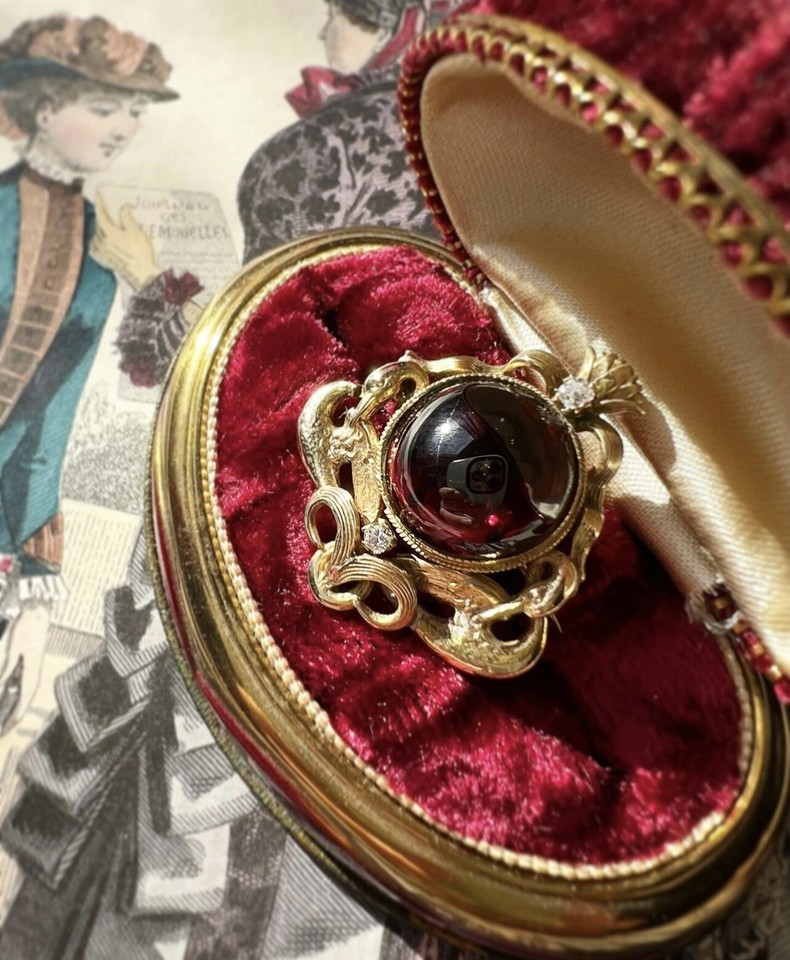 RESERVED • Art Nouveau 14k Gold Flora & Fauna Garnet Carbuncle Cabochon ...