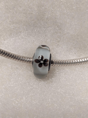 New Pandora Transparent with Stunning Black Flowers Murano Bead ...