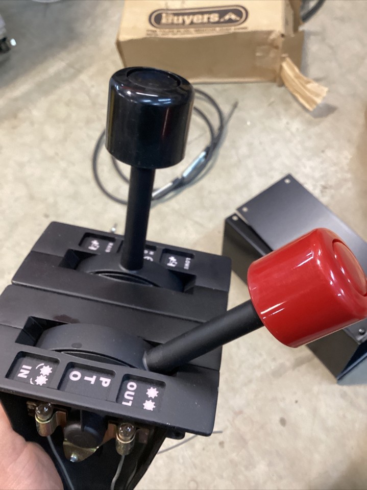 Buyers B Series dual push botton handle pto/hoist control w/tower ...