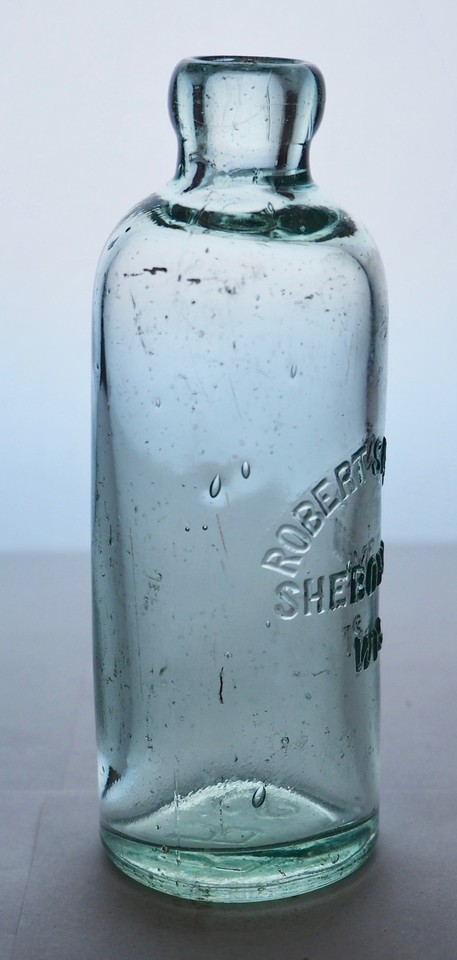 Old Hutch Hutchinson soda bottle – ROBERT SCHULTZ Sheboygan WI - WI0865 ...
