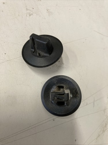 1987-1991 Ford Bricknose F150 F250 F350 Bronco Fuse Panel Clips (2 ...