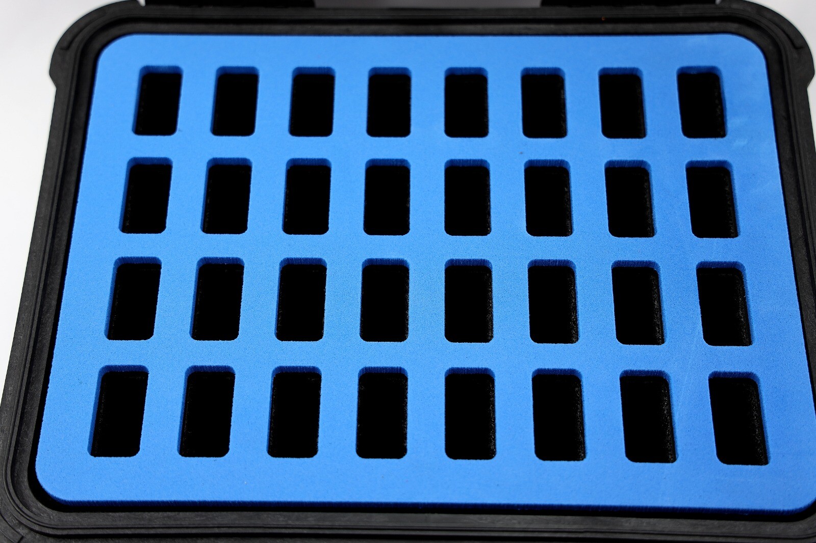 Precut 32 knife foam blue top insert fits your Harbor Freight Apache ...