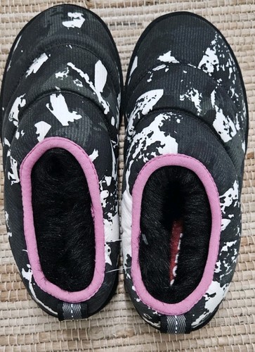 Sorel Go Bodega Black White Pink Run Faux Fur Cozy Worm Slippers Size 6 ...