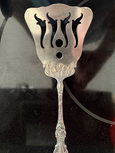 1835 R Wallace Floral Pattern Rare Waffle Server | eBay